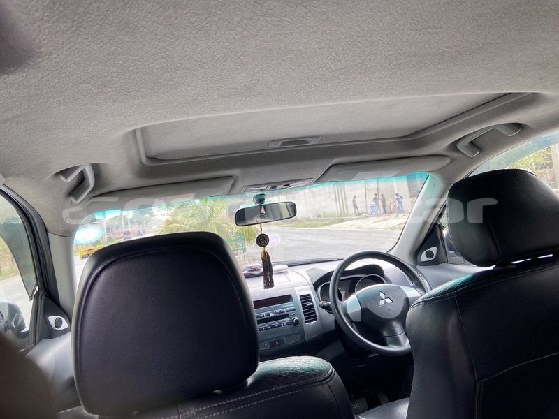Buy Used 2007 Mitsubishi Outlander in Dhaka, Dhaka - Garirbazar.com