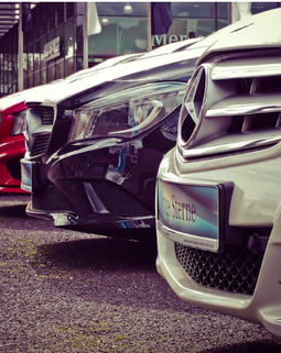 A Comprehensive Guide to Top Luxury Cars in Bangladesh - Garirbazar.com